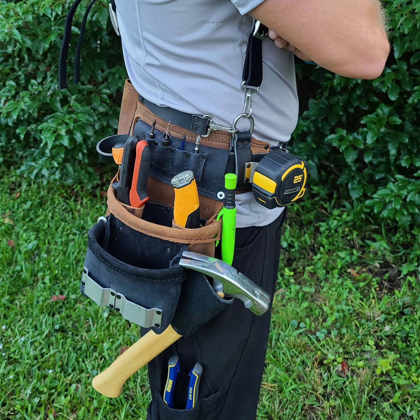 15 Power Tool Storage Ideas to Organize Your Garage or Workshop ...